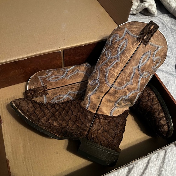 cavenders | Other | Fish Boots 85 D Go For 45 Need Them Gone | Poshmark